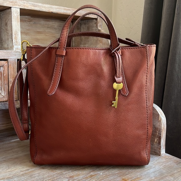 Fossil | Bags | Fossil Large Leather Convertible Bag Cognac Brown ...